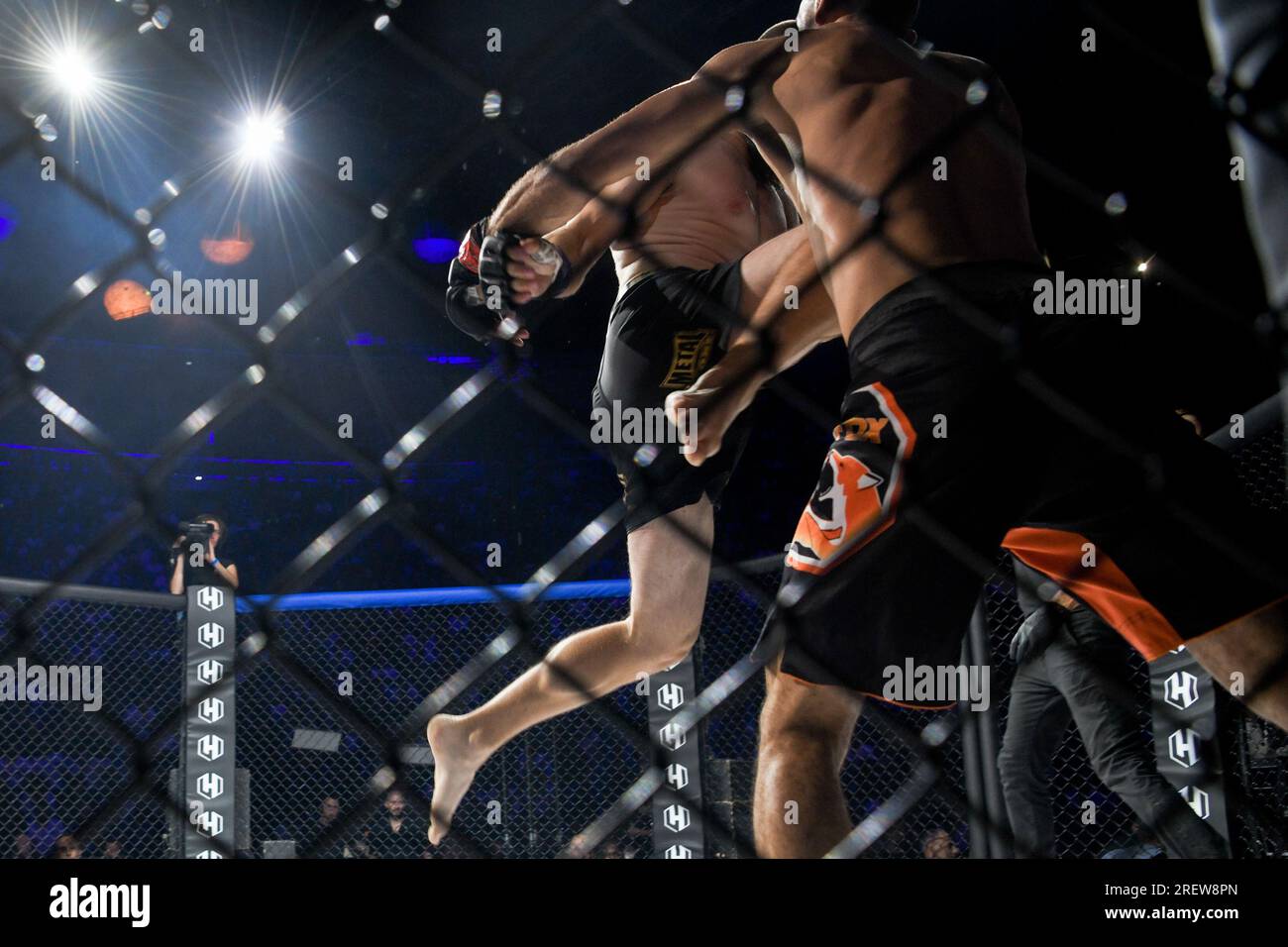 Naxel nobou hi-res stock photography and images - Alamy