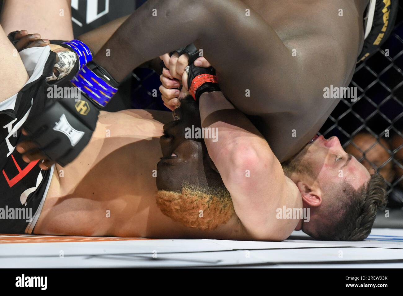 Adama diop hi-res stock photography and images - Alamy