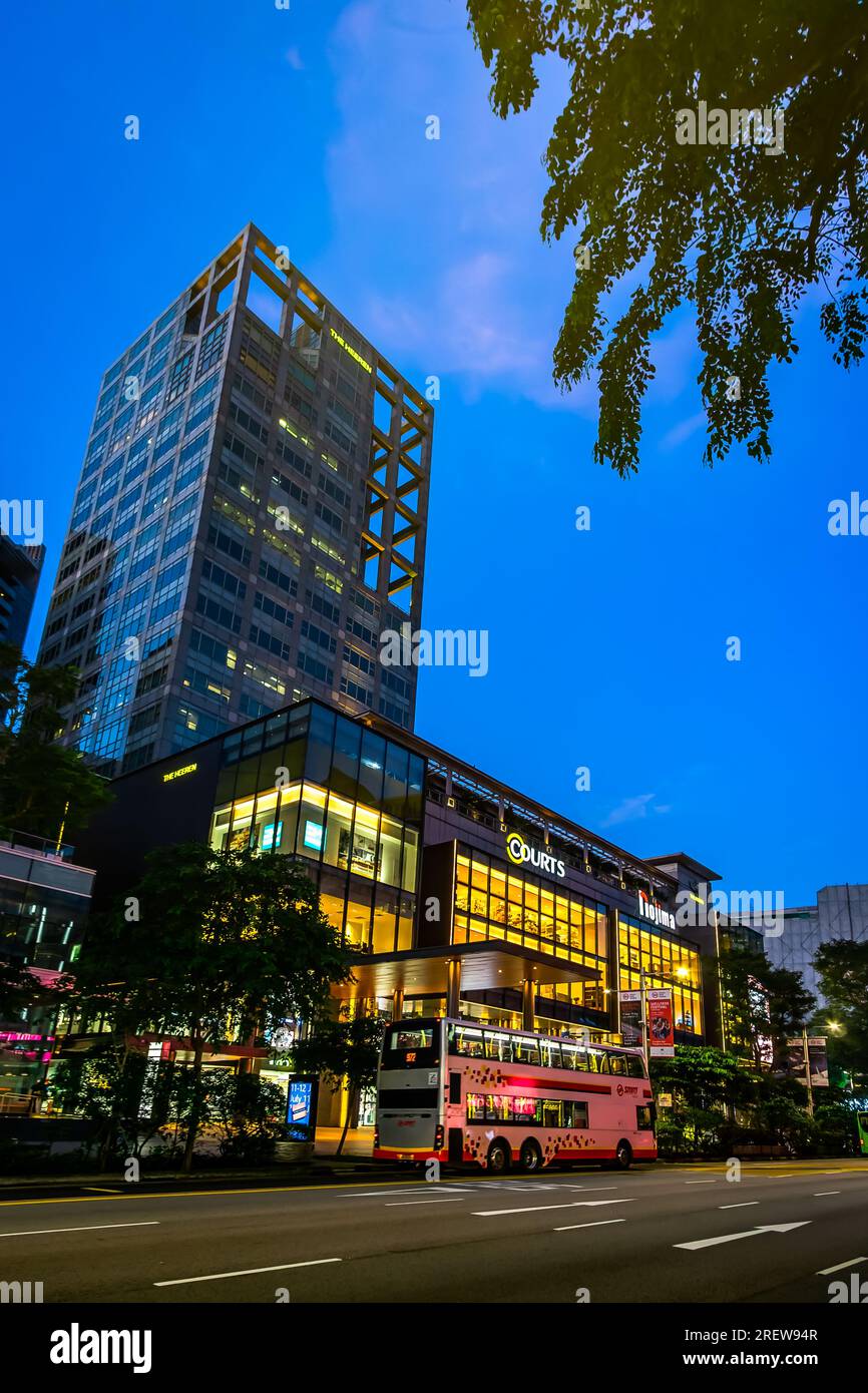 The Heeren , is aimed at the young and the fashionable. Situated in the ...