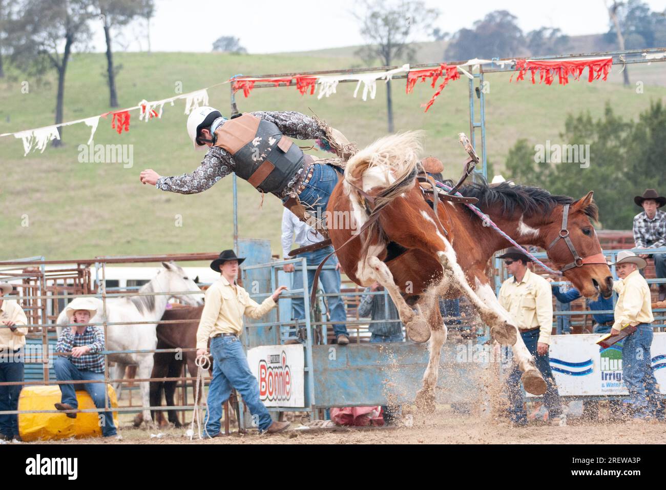 Photos of men, women and kids competing in the gresford rodeo riding ...