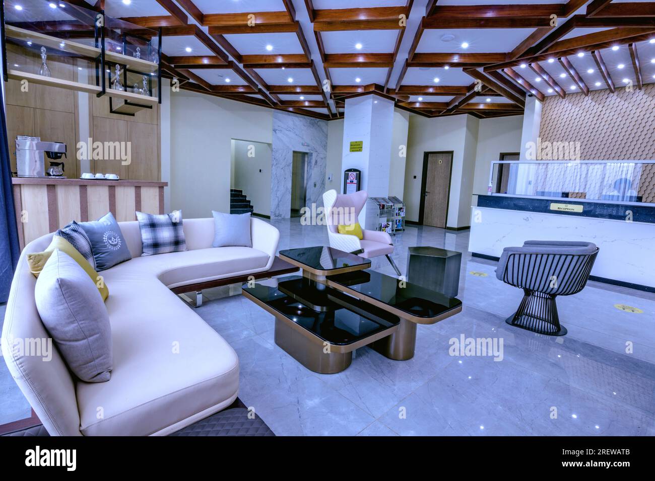 La Maison Royale Hotel Interior Exterior Images La Maison Royal is not ...