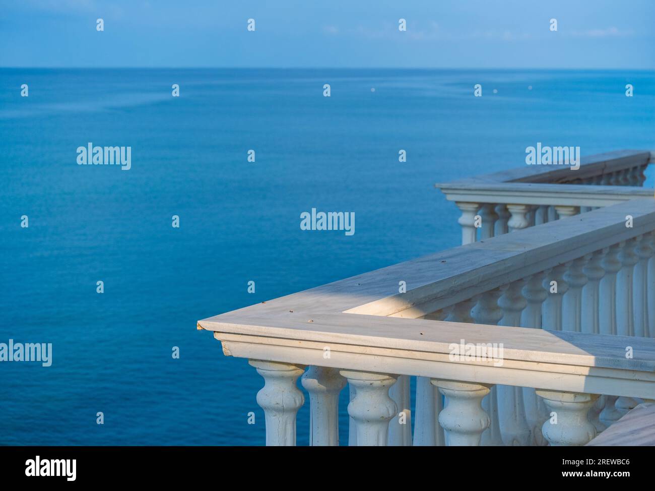Beautiful view of sea with blue waves and rocks Stock Photo - Alamy