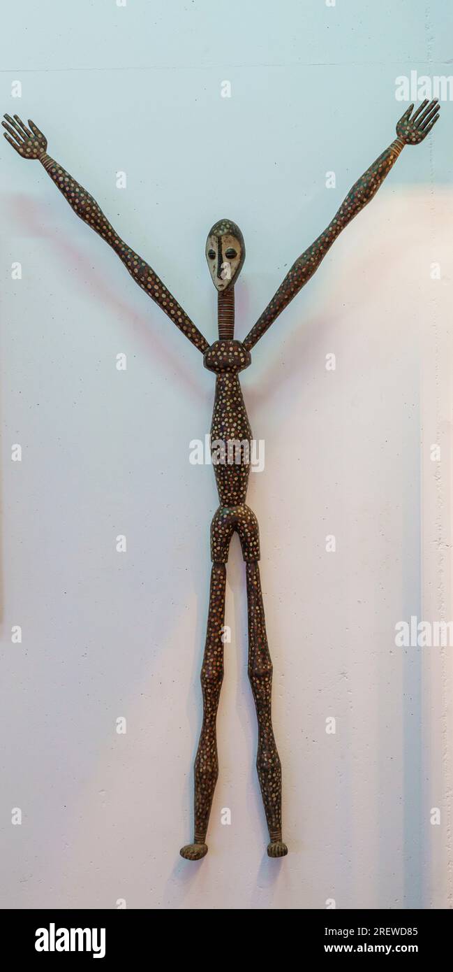 polychrome wooden figure Ubanga Nyama Lengola, Republic of the Congo ...