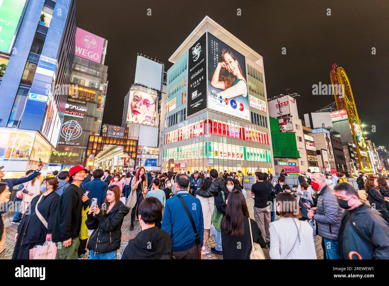 The Popular crowded Ebisu bridge at Dotonbori, Osaka. Wide view from ...