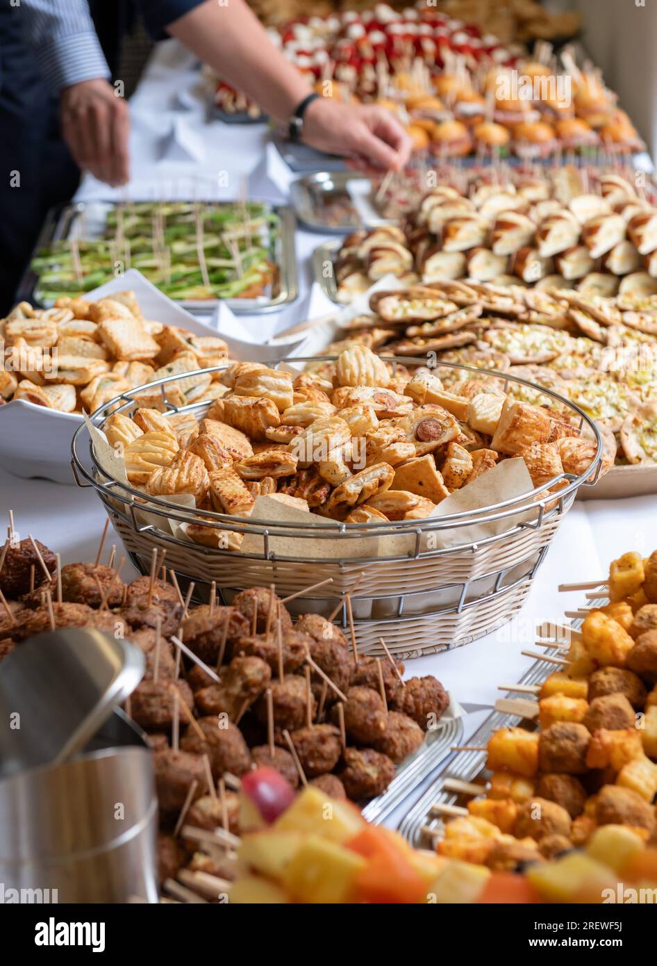 Mannheim, Germany. 28th July, 2023. Finger foods are laid out on a ...