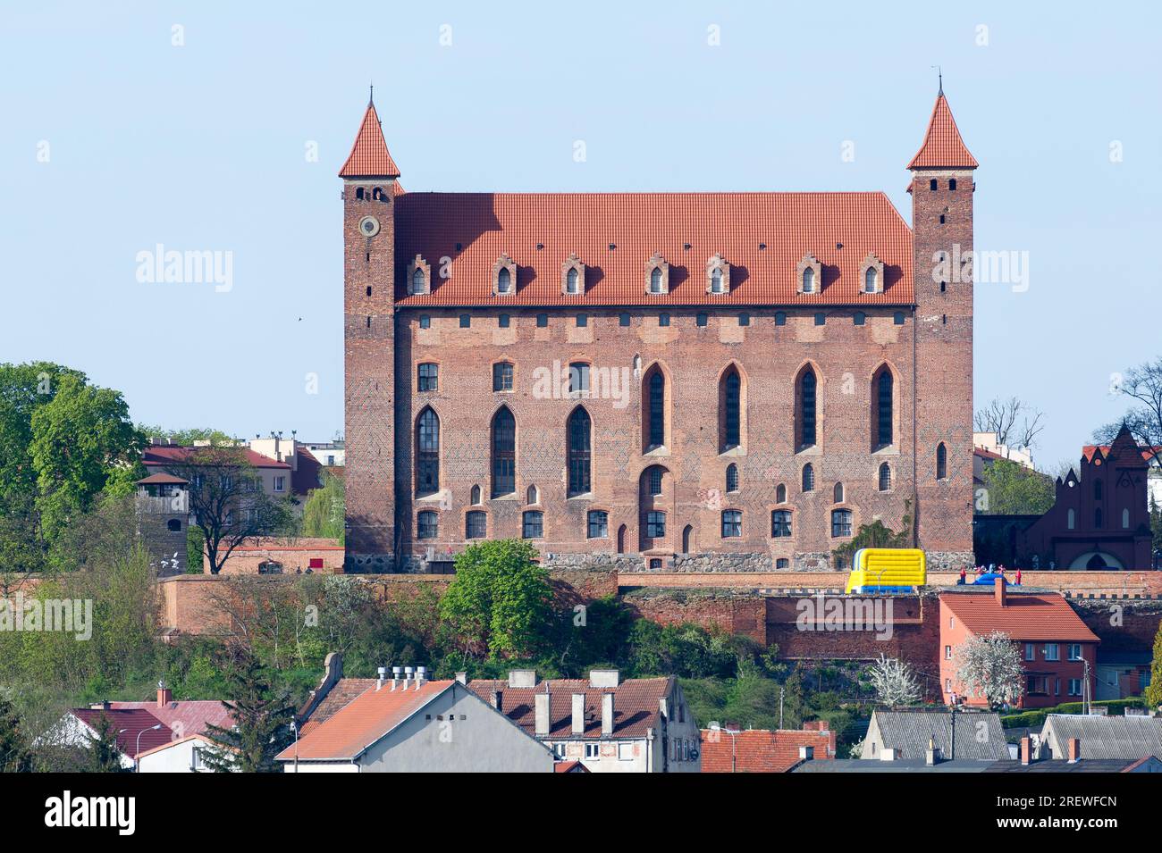 Gothic Teutonic Order castle in Gniew, Poland © Wojciech Strozyk ...