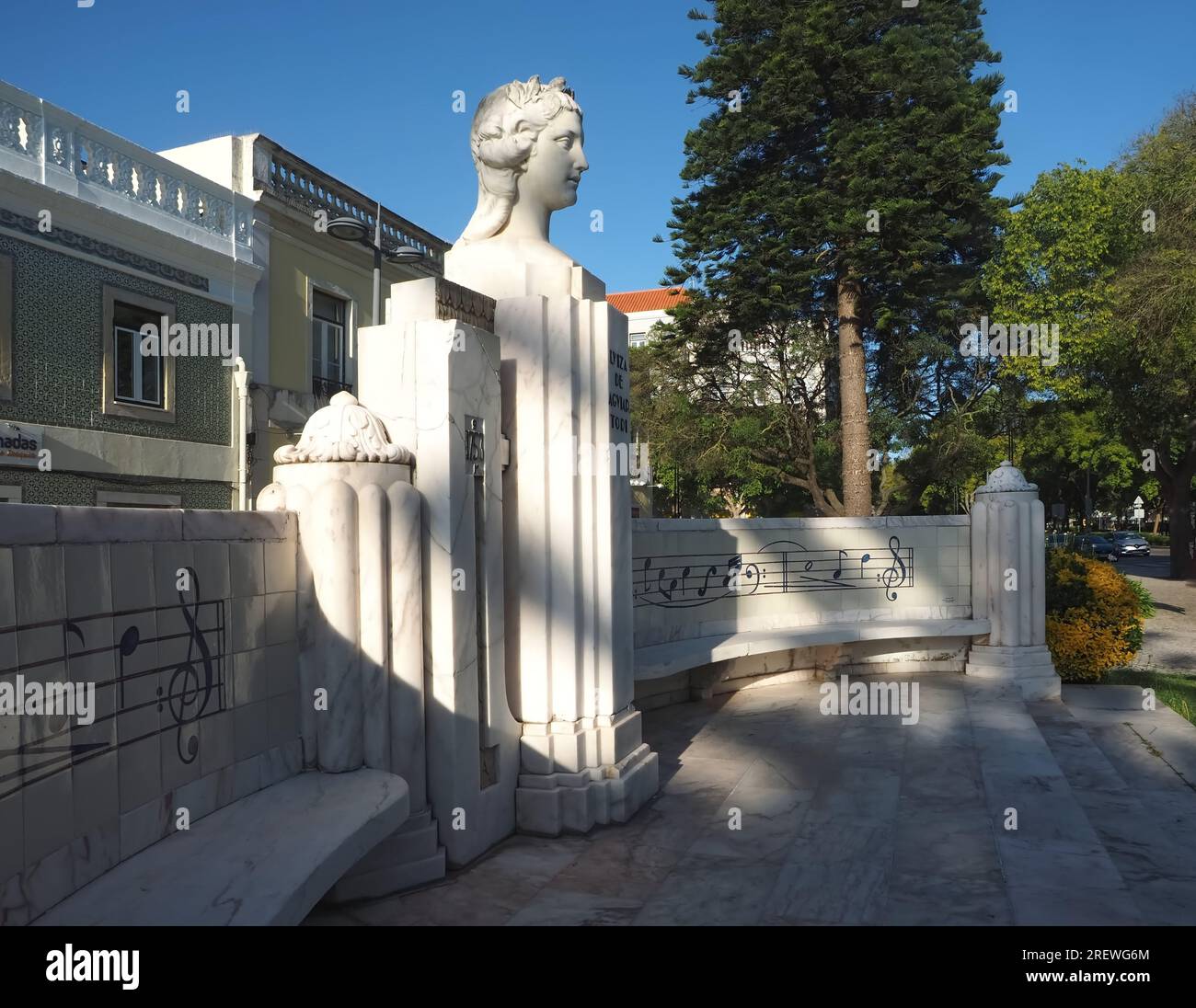Sculpture of the famous portuguese opera singer Luisa Todi in Setubal ...