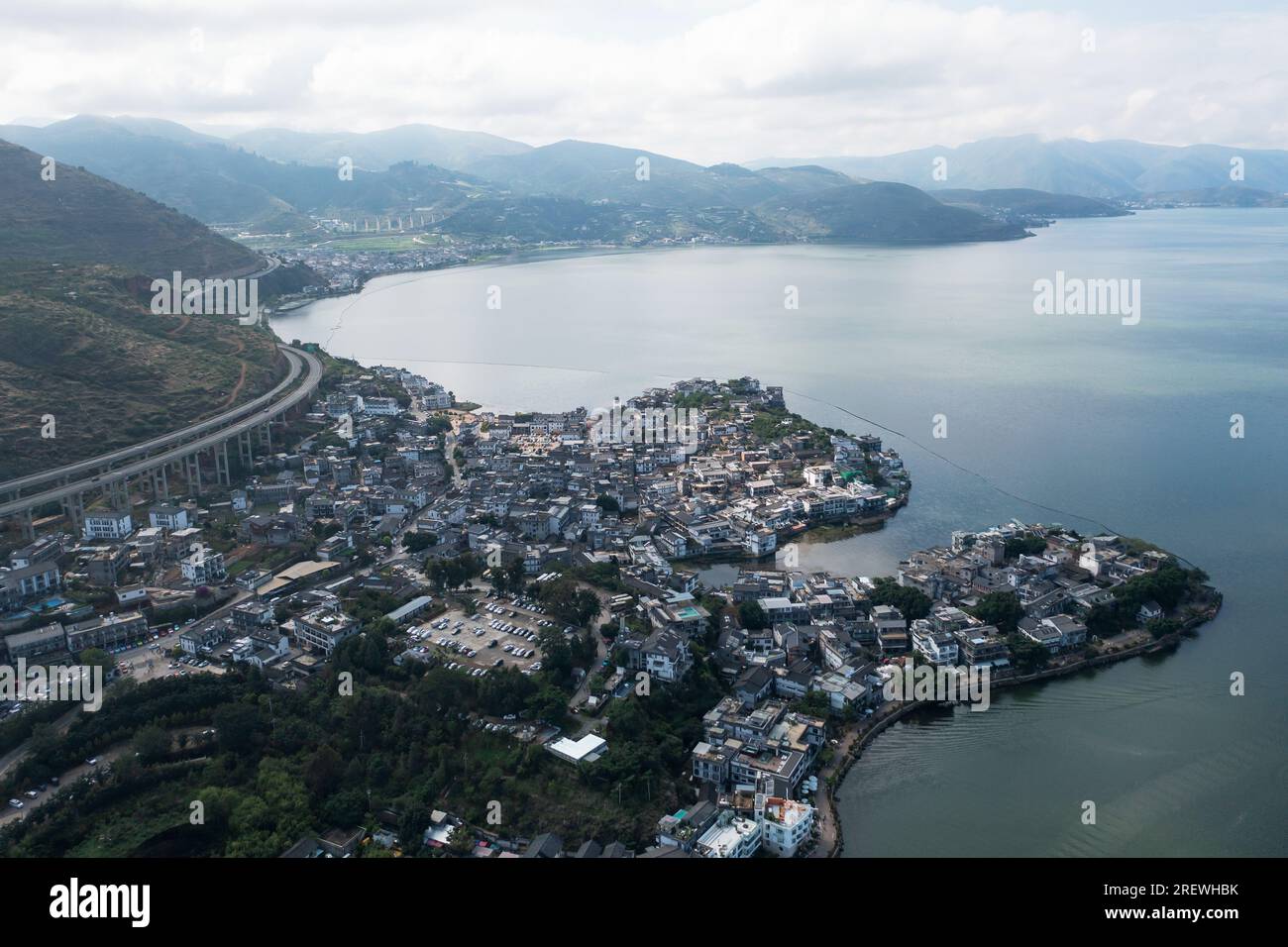 Shuanglang scenery hi-res stock photography and images - Alamy