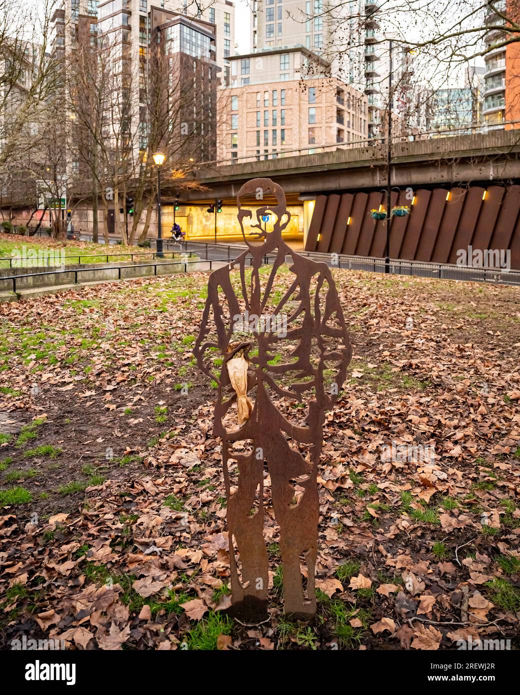 Alan Turing Sculpture Memorial, Paddington, London Stock Photo - Alamy