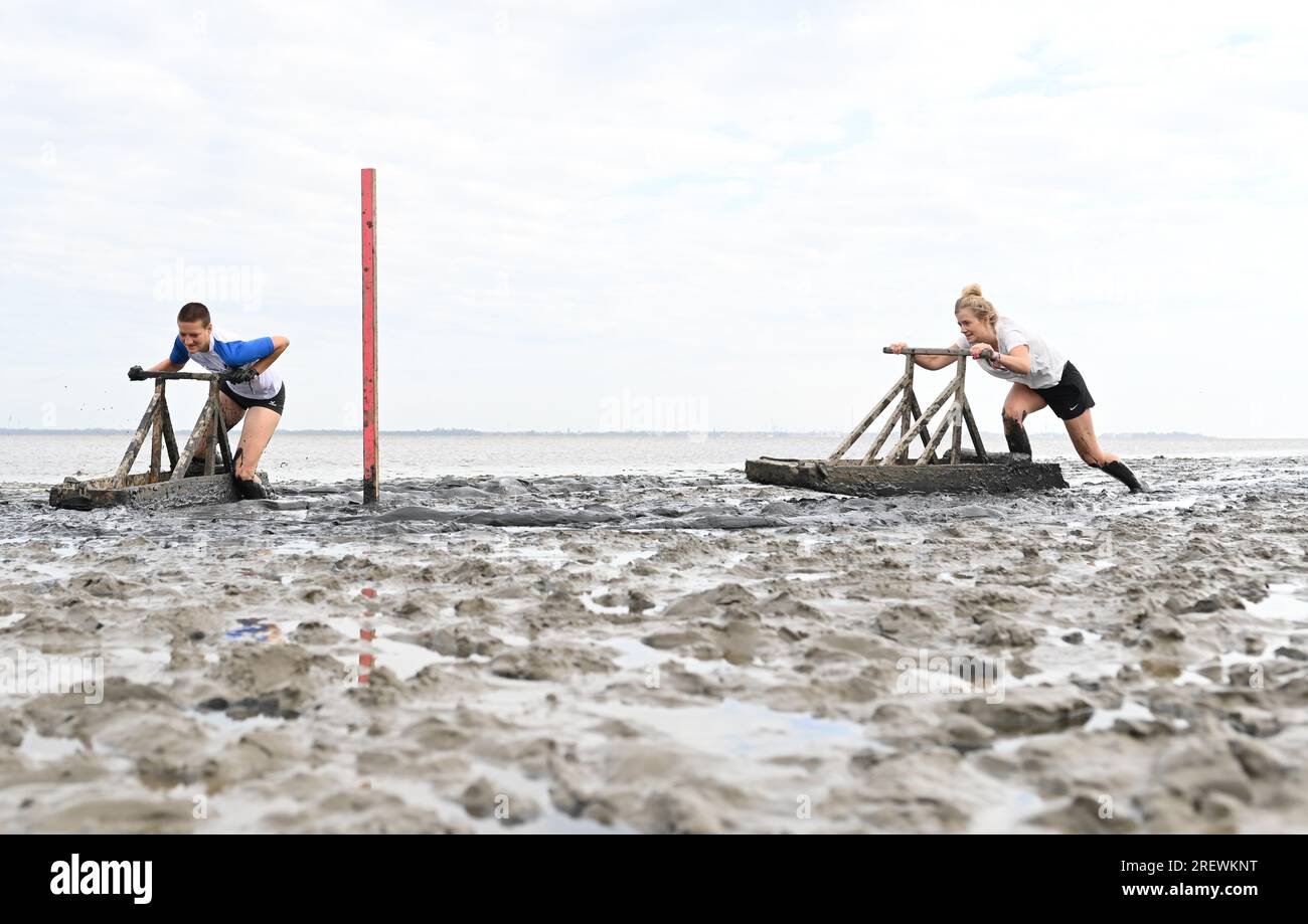 30 July 2023, Lower Saxony, Dangast: Participants in this year's German ...