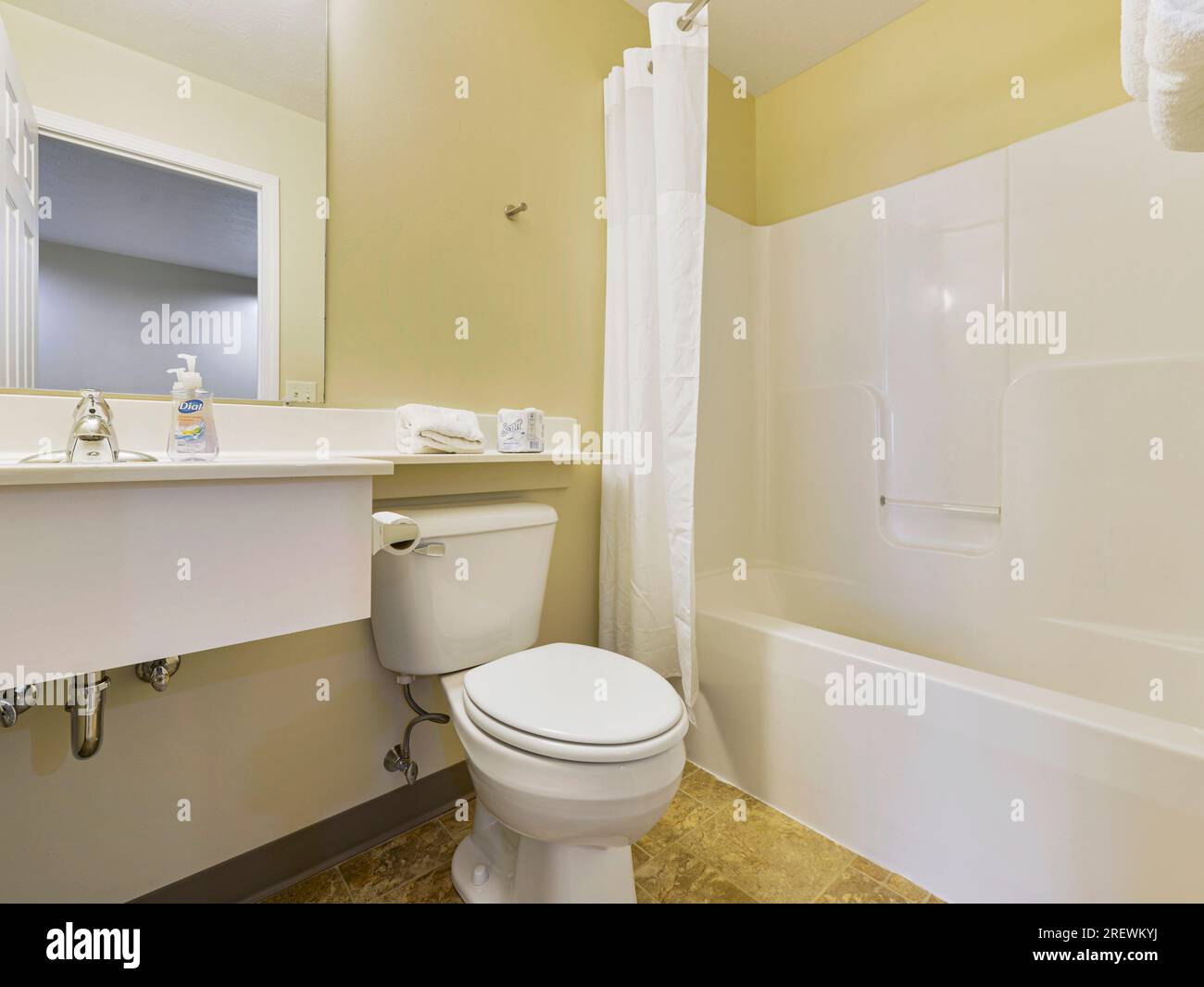 Modern motel hi-res stock photography and images - Alamy