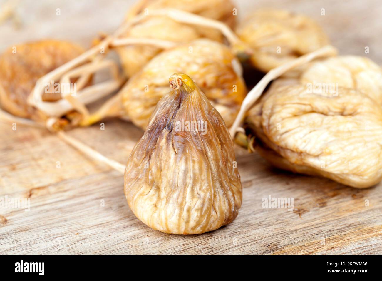 Figs on rope hi-res stock photography and images - Alamy