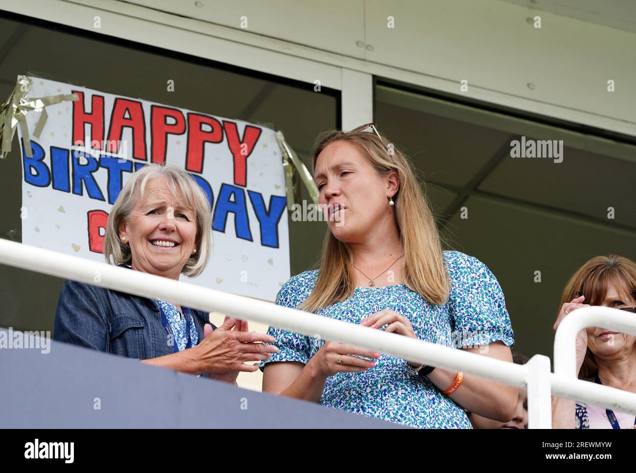Englands stuart broad with sister gemma broad hi-res stock photography ...