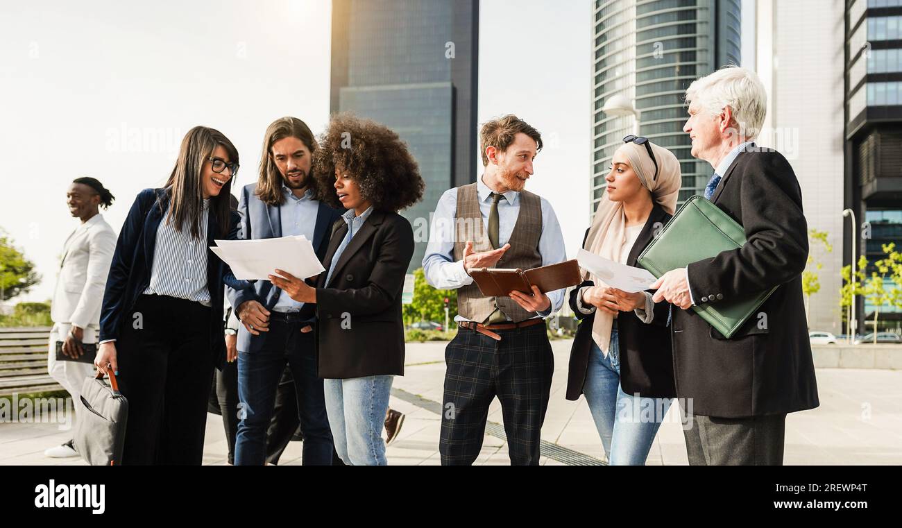 Fin tech hi-res stock photography and images - Alamy