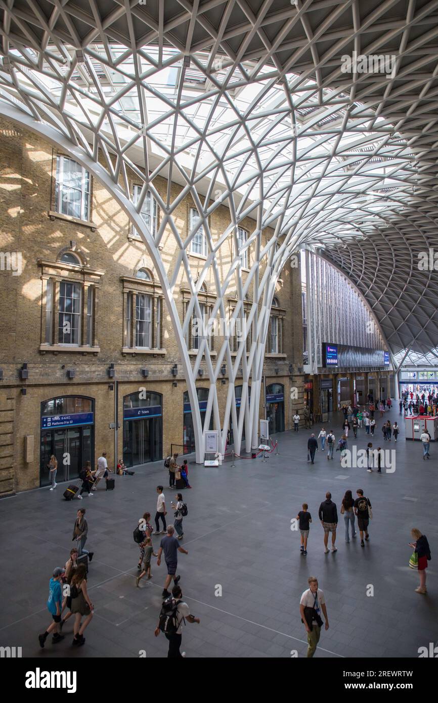 Kings Cross Station Celling canopy detail Stock Photo - Alamy