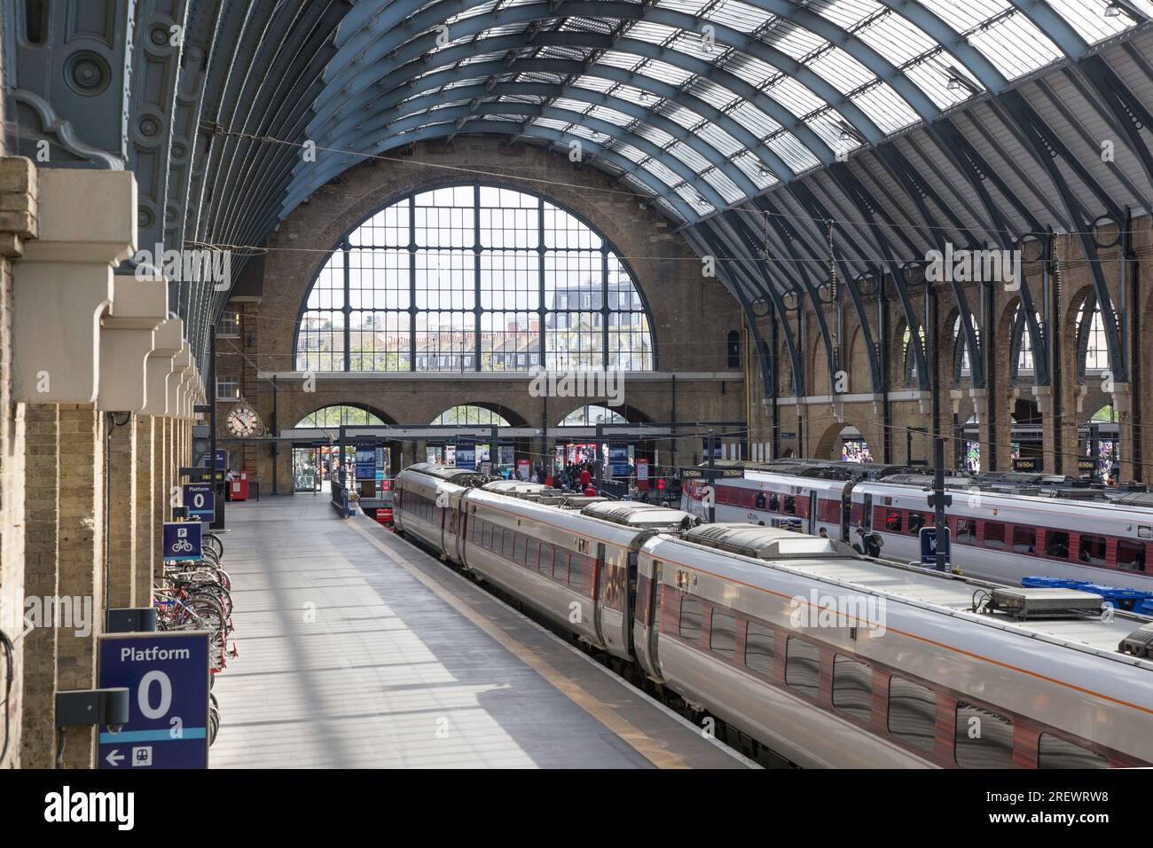 LNER Azuma train at Kings Cross station London Stock Photo - Alamy