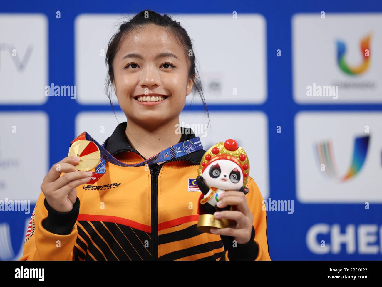 Chengdu, China's Sichuan Province. 30th July, 2023. Gold medalist Hui ...