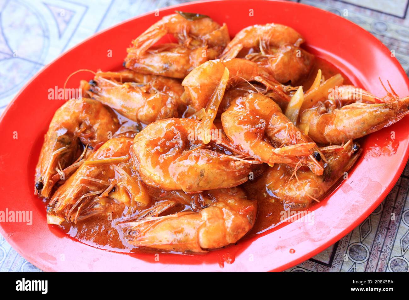Shrimp Seafood with Spicy Chilli Sauce or Udang Saus Padang Stock Photo ...