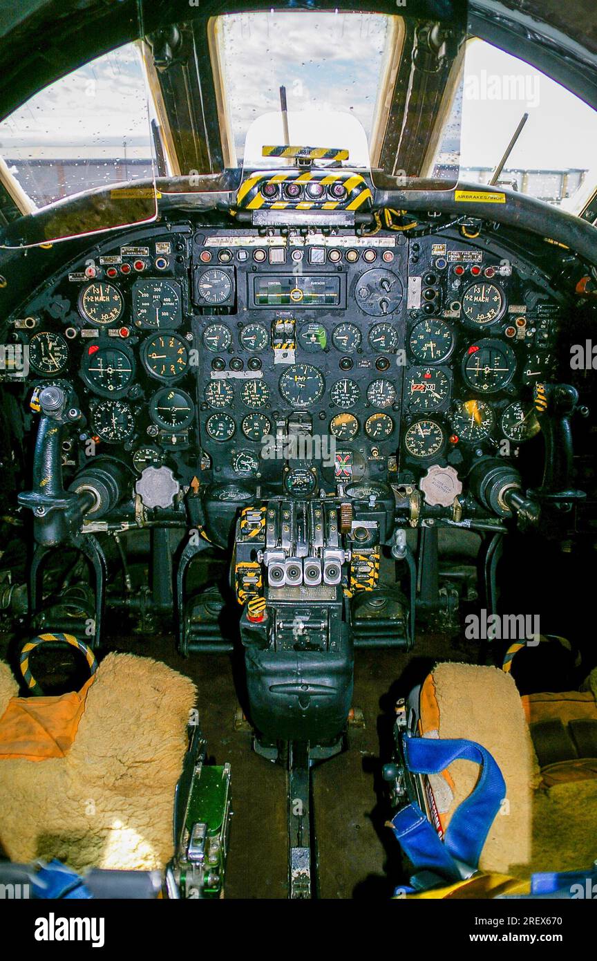 B2 Cockpit Panorama