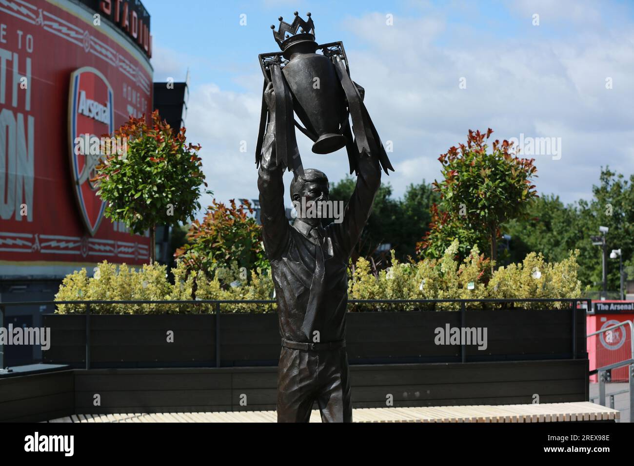 London, UK. 30 July 2023. Arsenal unveil Arsène Wenger statue outside ...