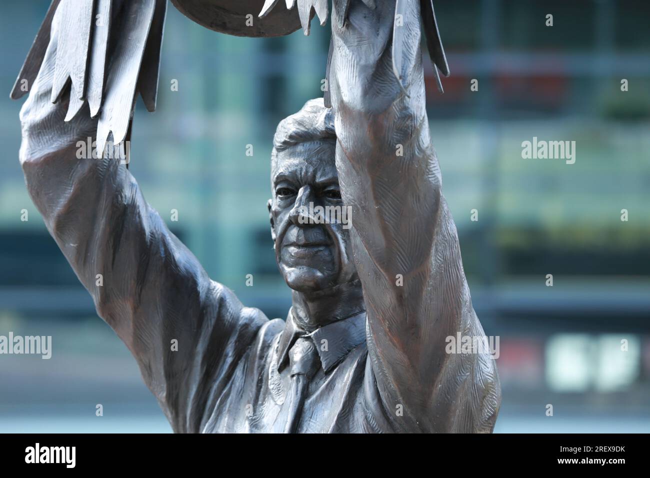 London, UK. 30 July 2023. Arsenal unveil Arsène Wenger statue outside ...