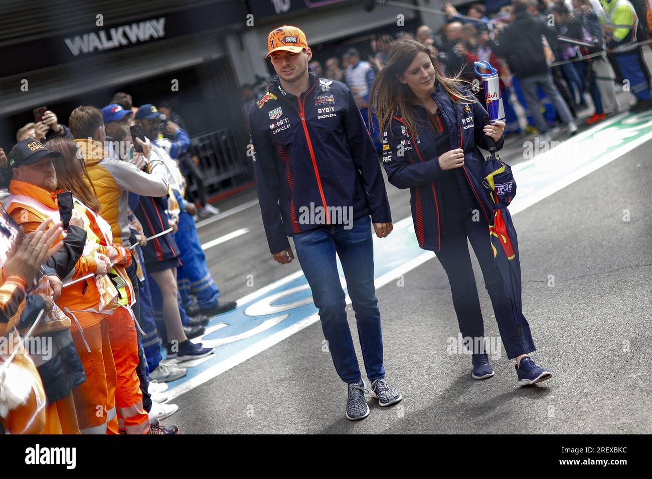 VERSTAPPEN Max (ned), Red Bull Racing RB19, portrait, drivers parade ...