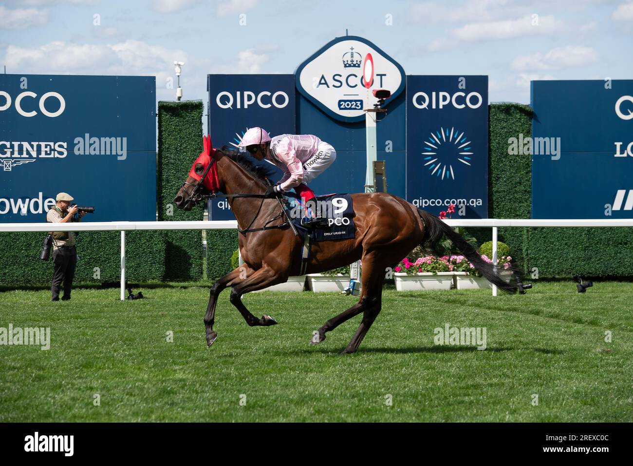 Emily upjohn hi-res stock photography and images - Alamy