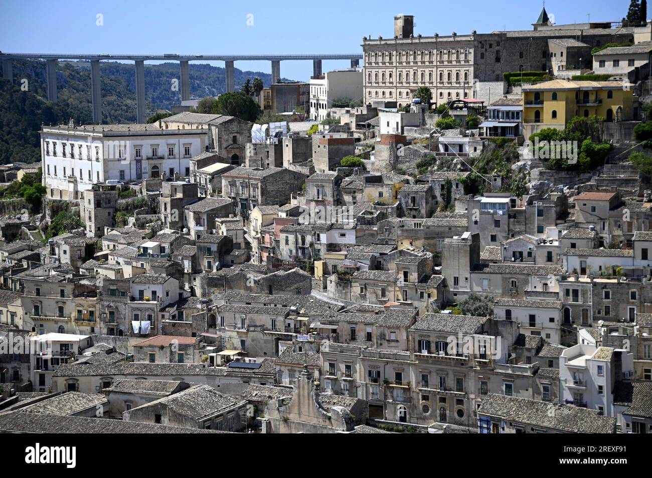 The viaduct ragusa hi-res stock photography and images - Alamy