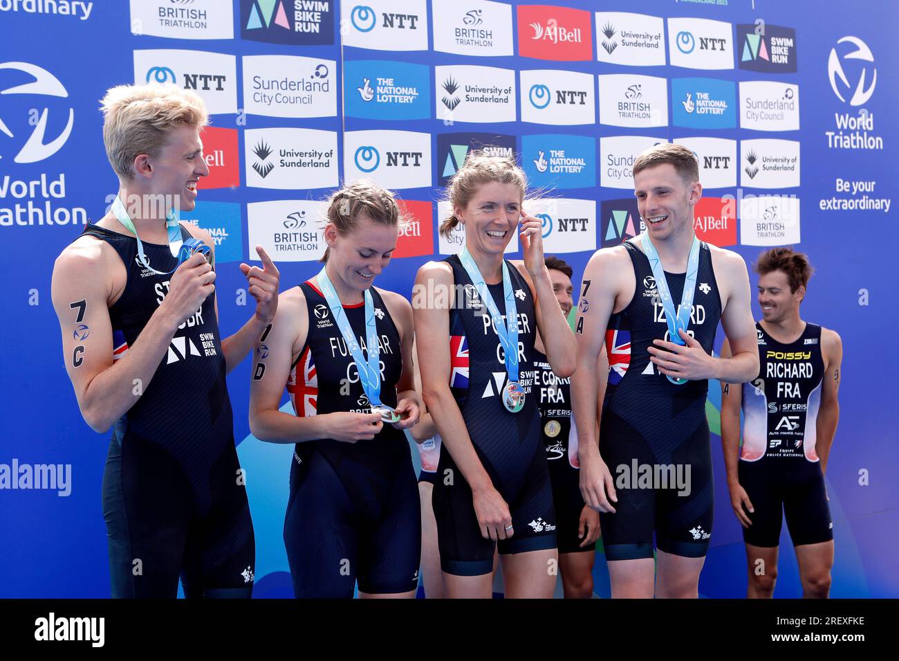 Team Great Britain's Barclay Izzard, Beth Potter, Max Stapley and ...