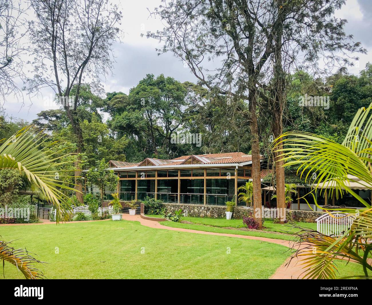 Tamarind Brasserie Dari Restaurant Ngong Road Nairobi City County ...