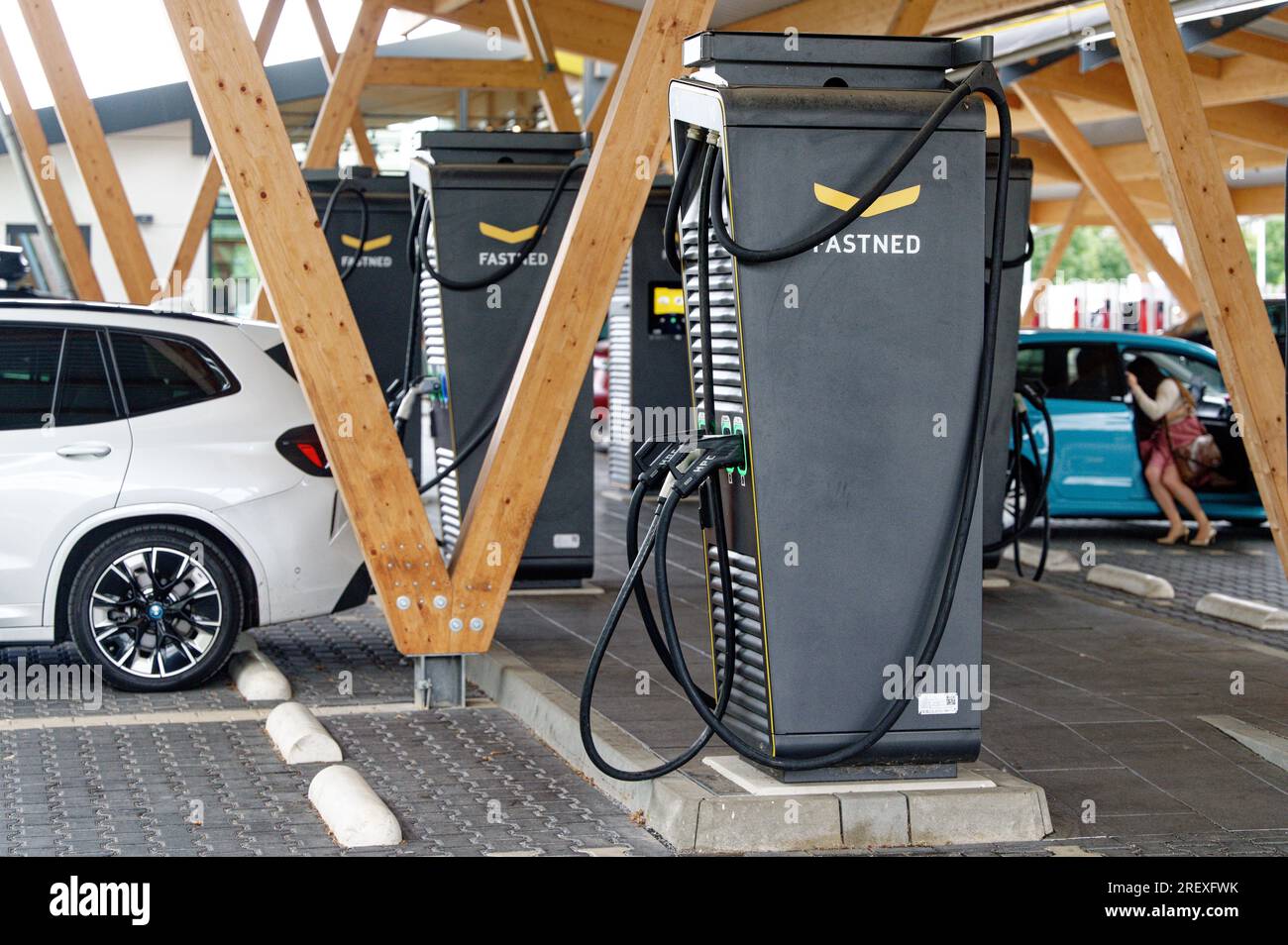 PRODUCTION - 30 July 2023, North Rhine-Westphalia, Cologne: Fast ...