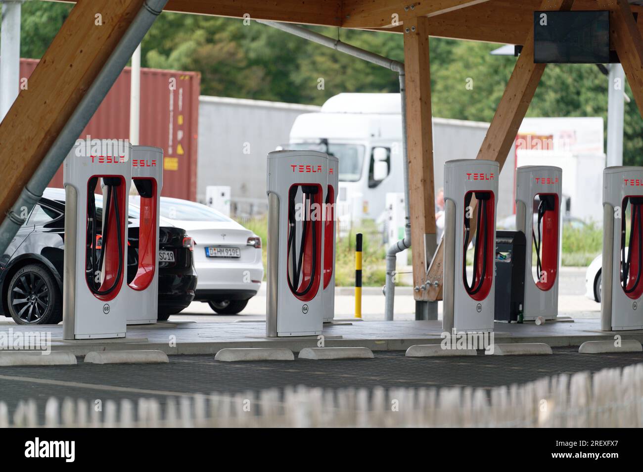 PRODUCTION - 30 July 2023, North Rhine-Westphalia, Cologne: Electric ...