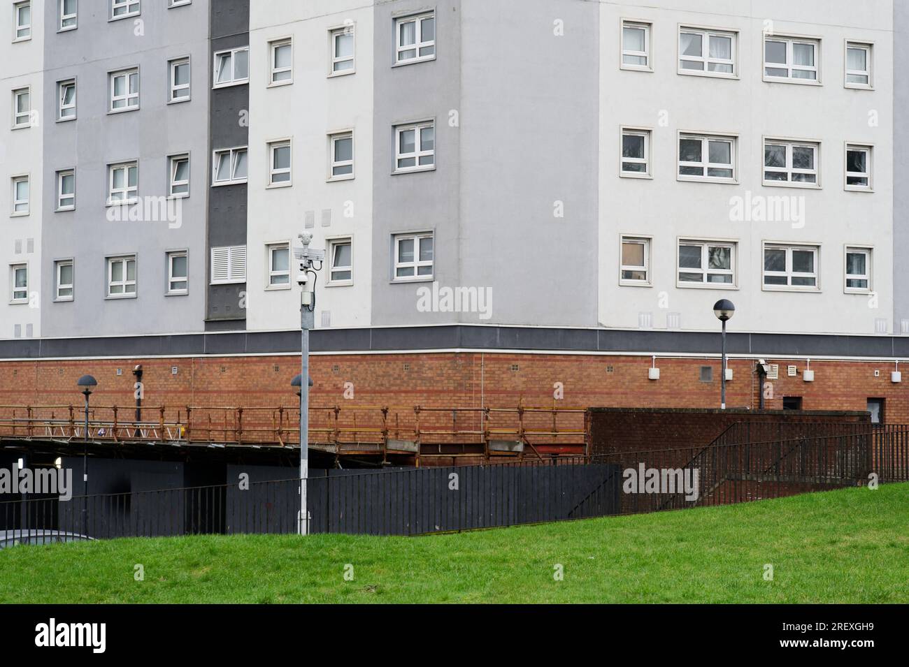 High rise council flats in poor housing estate Stock Photo - Alamy