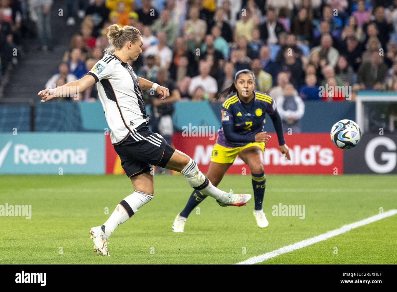 Women in sports colombia hi-res stock photography and images - Alamy