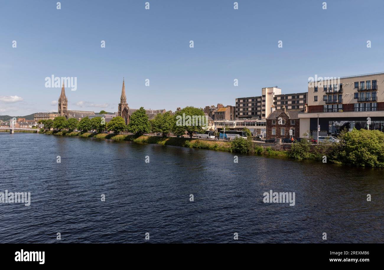 Inverness Scotland, UK. 3 June 2023. View downstream of the River Ness ...