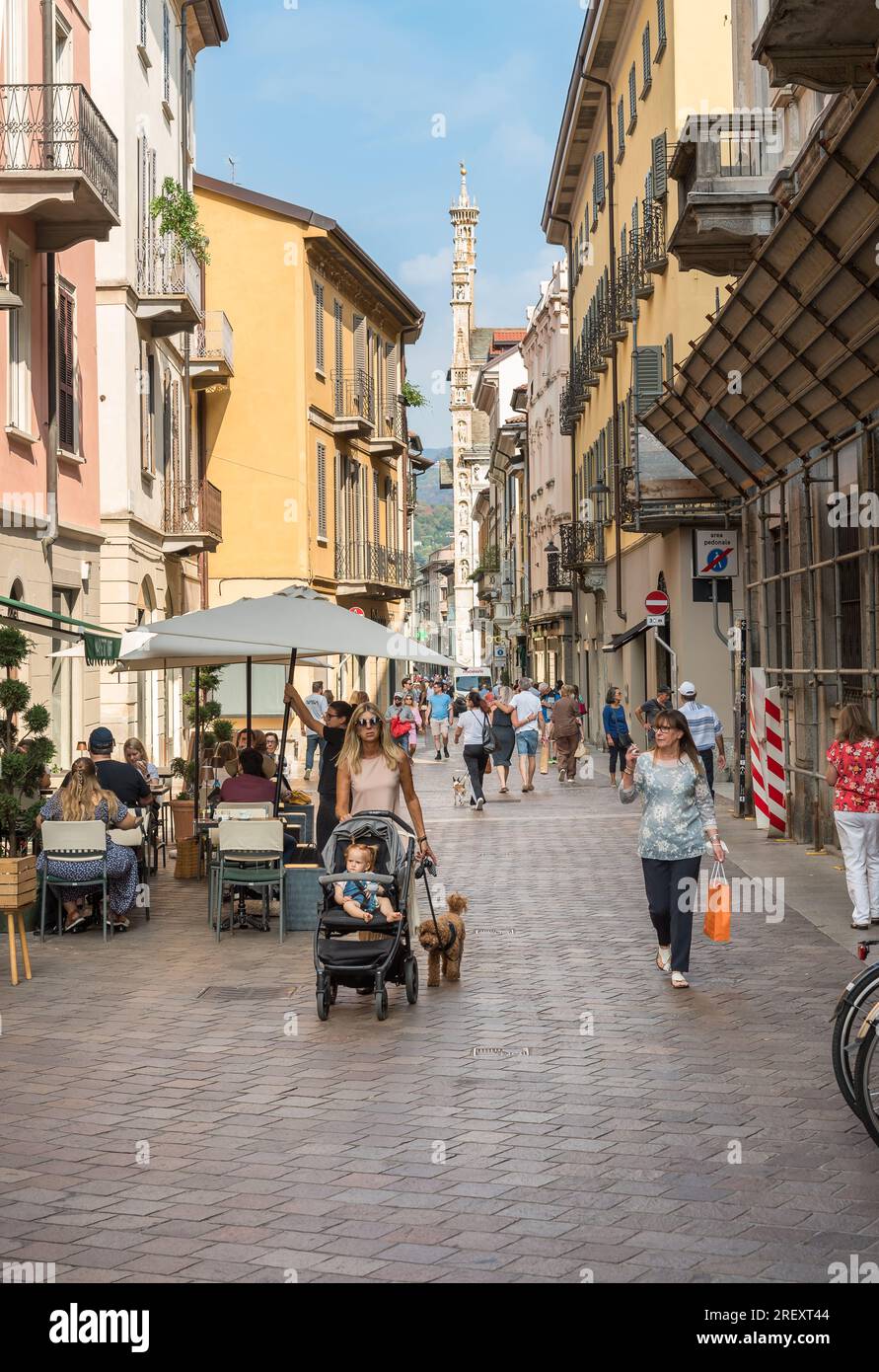 Como, Lombardy, Italy - September 5, 2022: People visiting historic ...