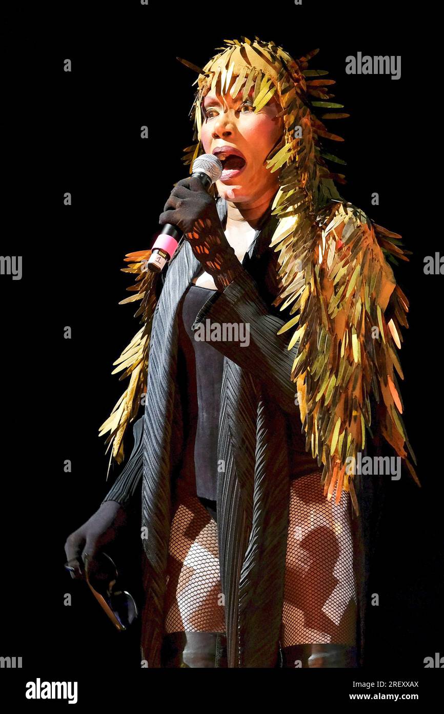 Jamaican-American model, singer and actress Grace Beverly Jones OJ ...