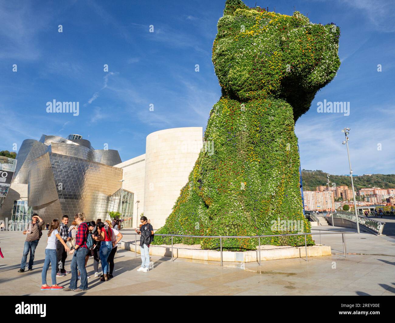 Puppy, Jeff Koons, Guggenheim Museum Bilbao, 20th century, designed by ...