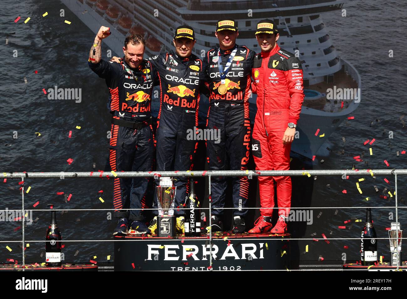 L tyre hi-res stock photography and images - Alamy