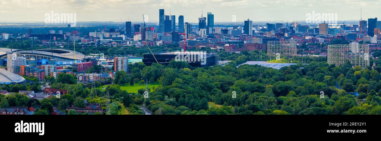 Manchester Skyline from a Public Park Stock Photo - Alamy