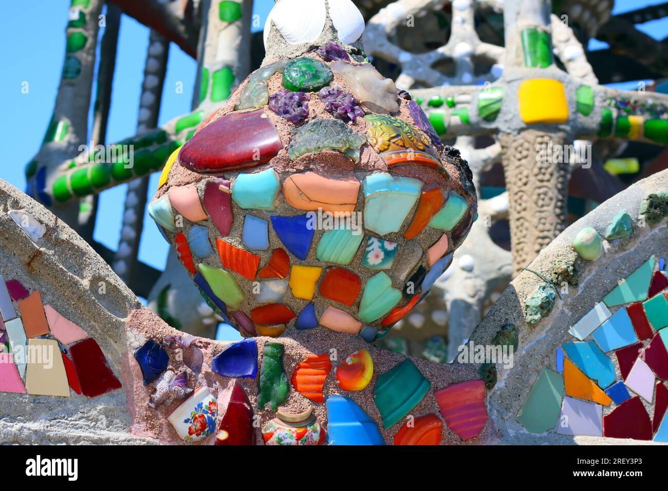 Los Angeles, California: detail of WATTS TOWERS by Simon Rodia ...