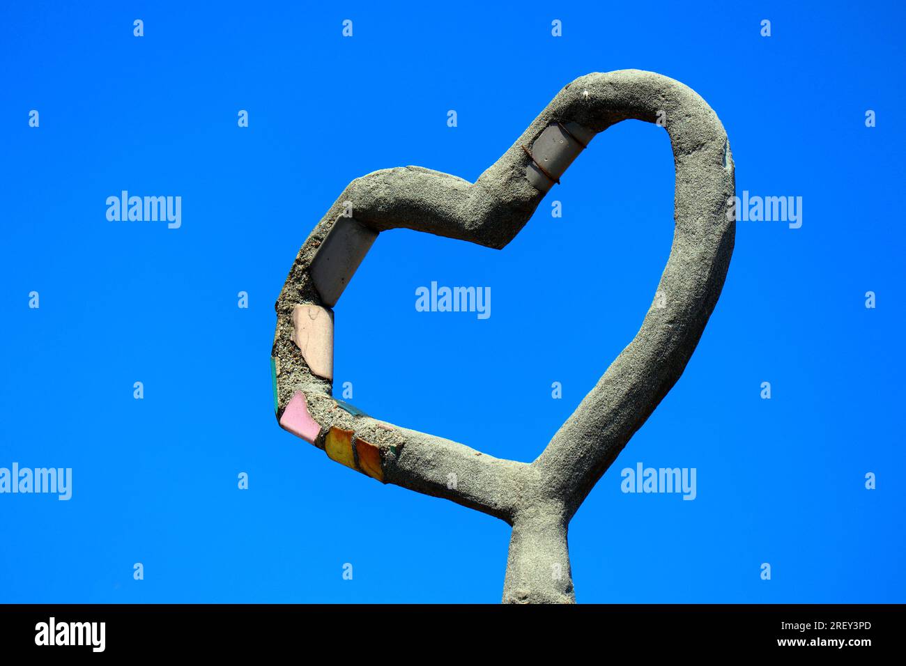 Los Angeles, California: detail of WATTS TOWERS by Simon Rodia ...