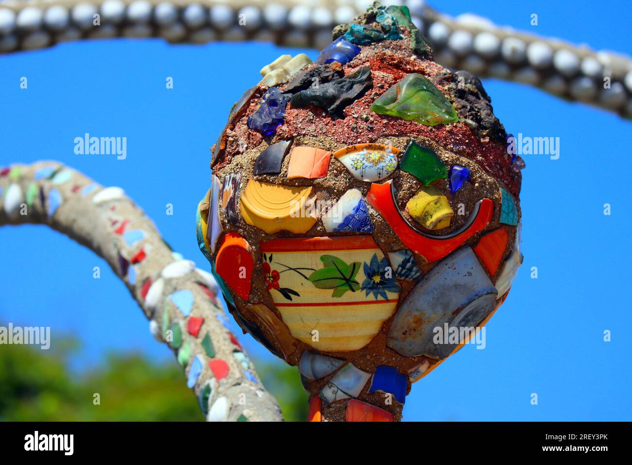 Los Angeles, California: detail of WATTS TOWERS by Simon Rodia ...