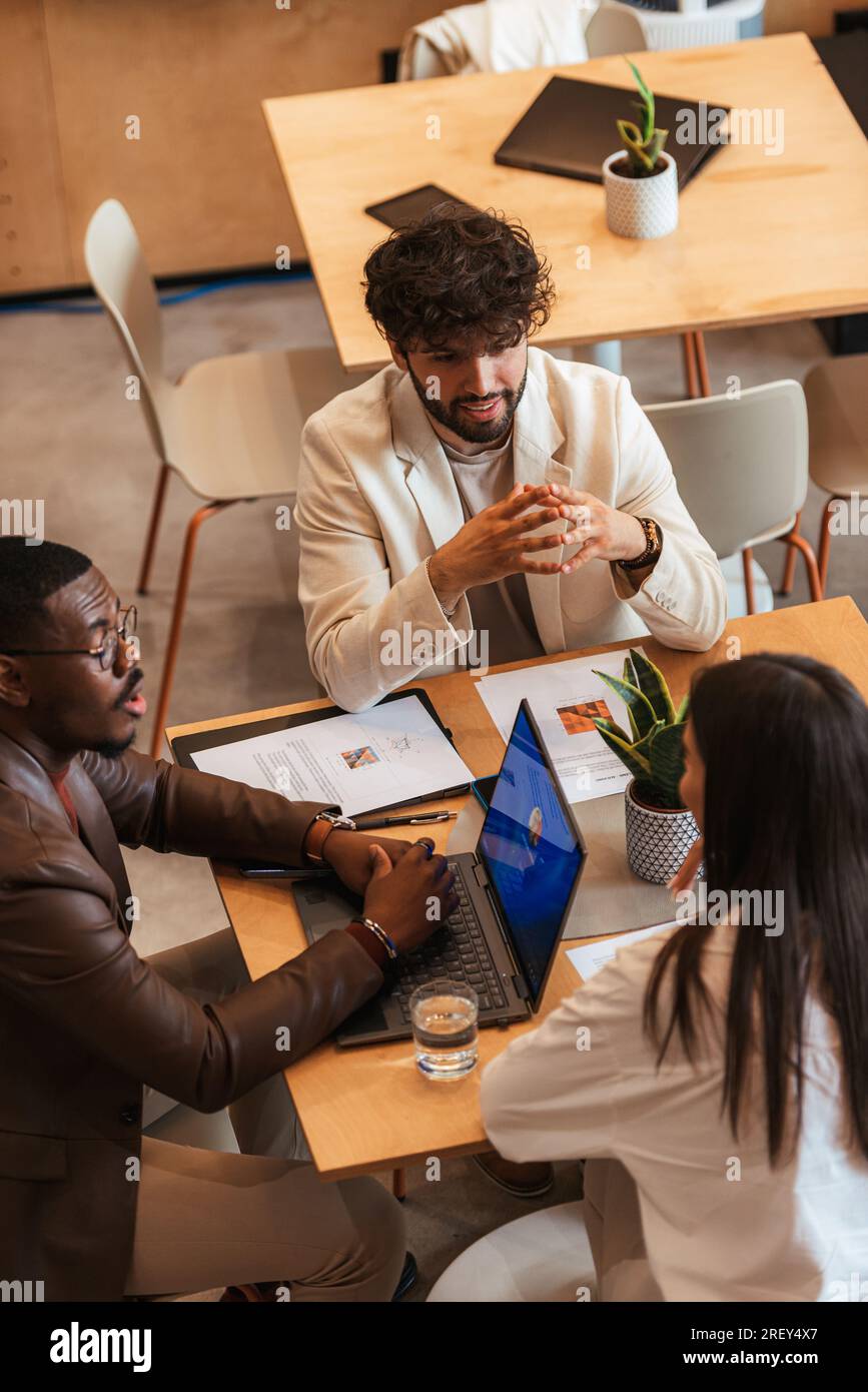 Multigenerational workplace hi-res stock photography and images - Alamy