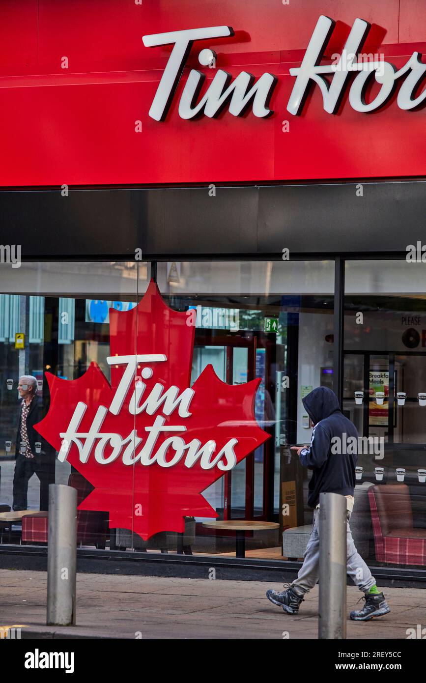 Tim horton logo hi-res stock photography and images - Alamy