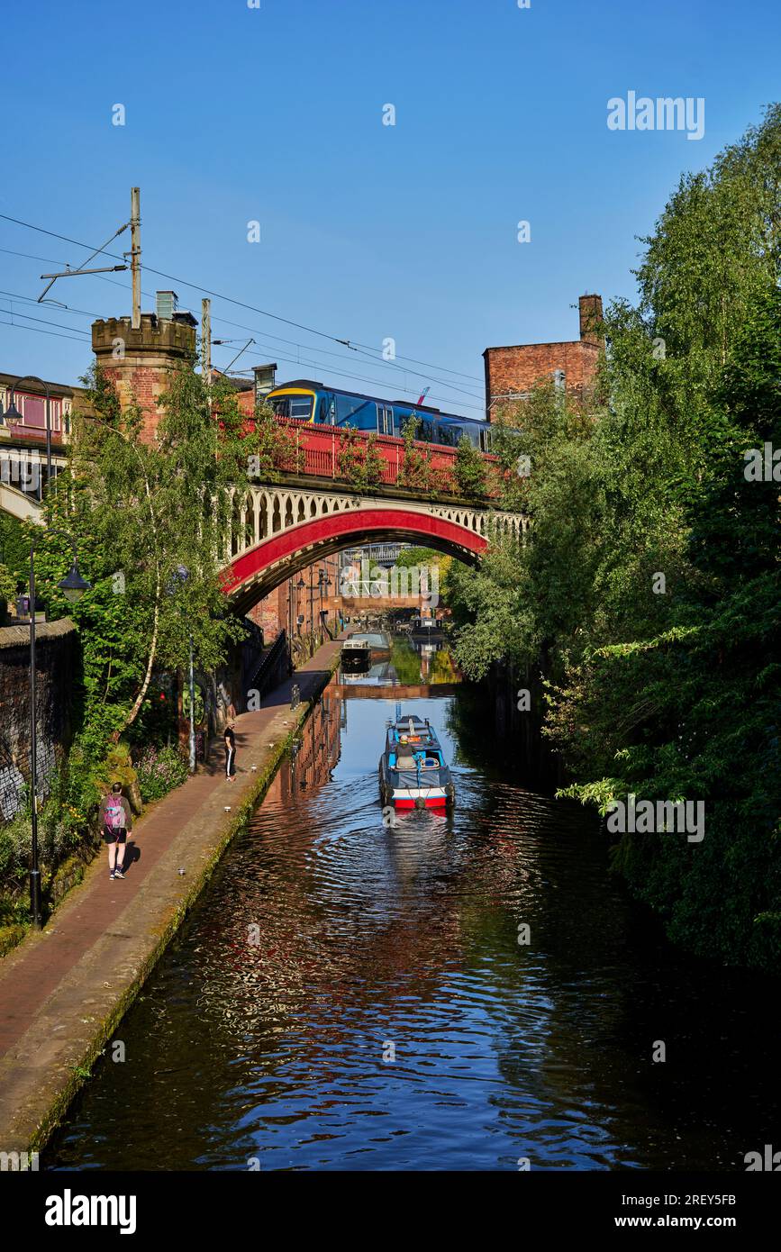 Manchester city centre and the Rochdale Canal in the Deansgate Locks ...