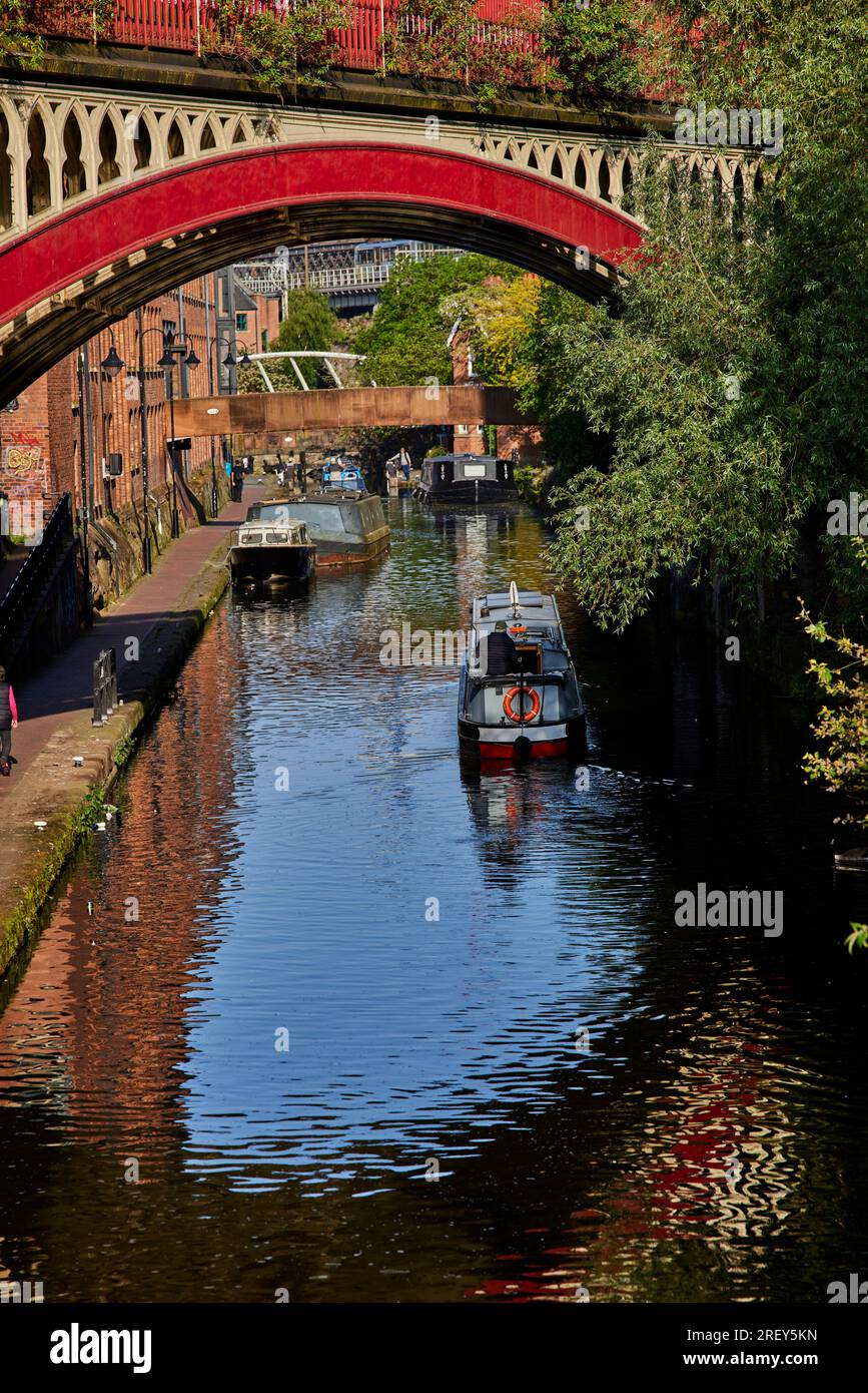 Manchester city centre and the Rochdale Canal in the Deansgate Locks ...
