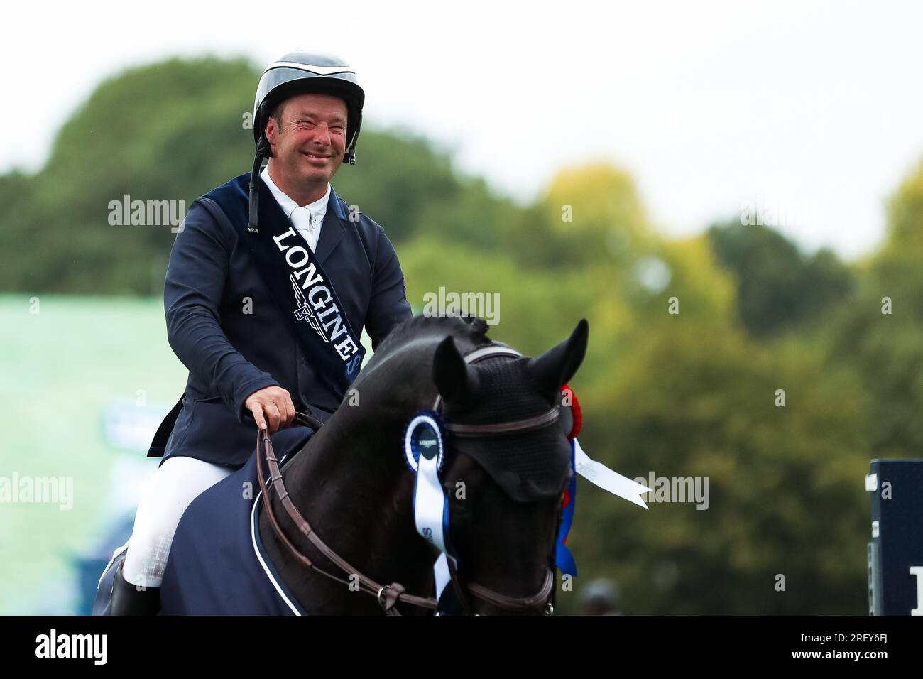 Showjumping the longines king george v gold cup hi-res stock ...