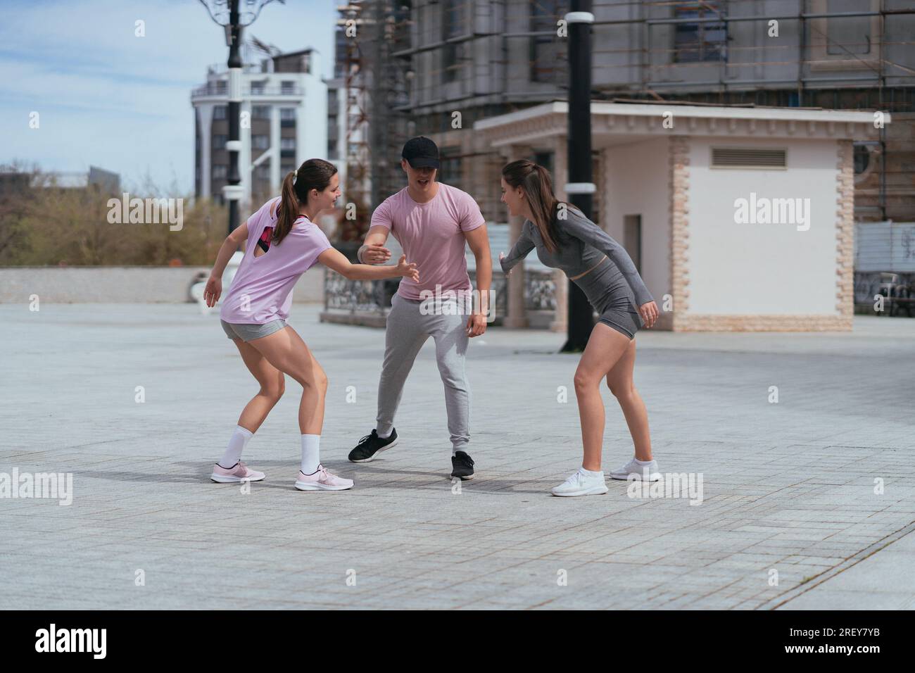 Successfully finished training hi-res stock photography and images - Alamy