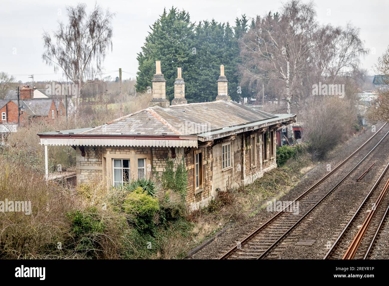 Disused railways hi-res stock photography and images - Alamy